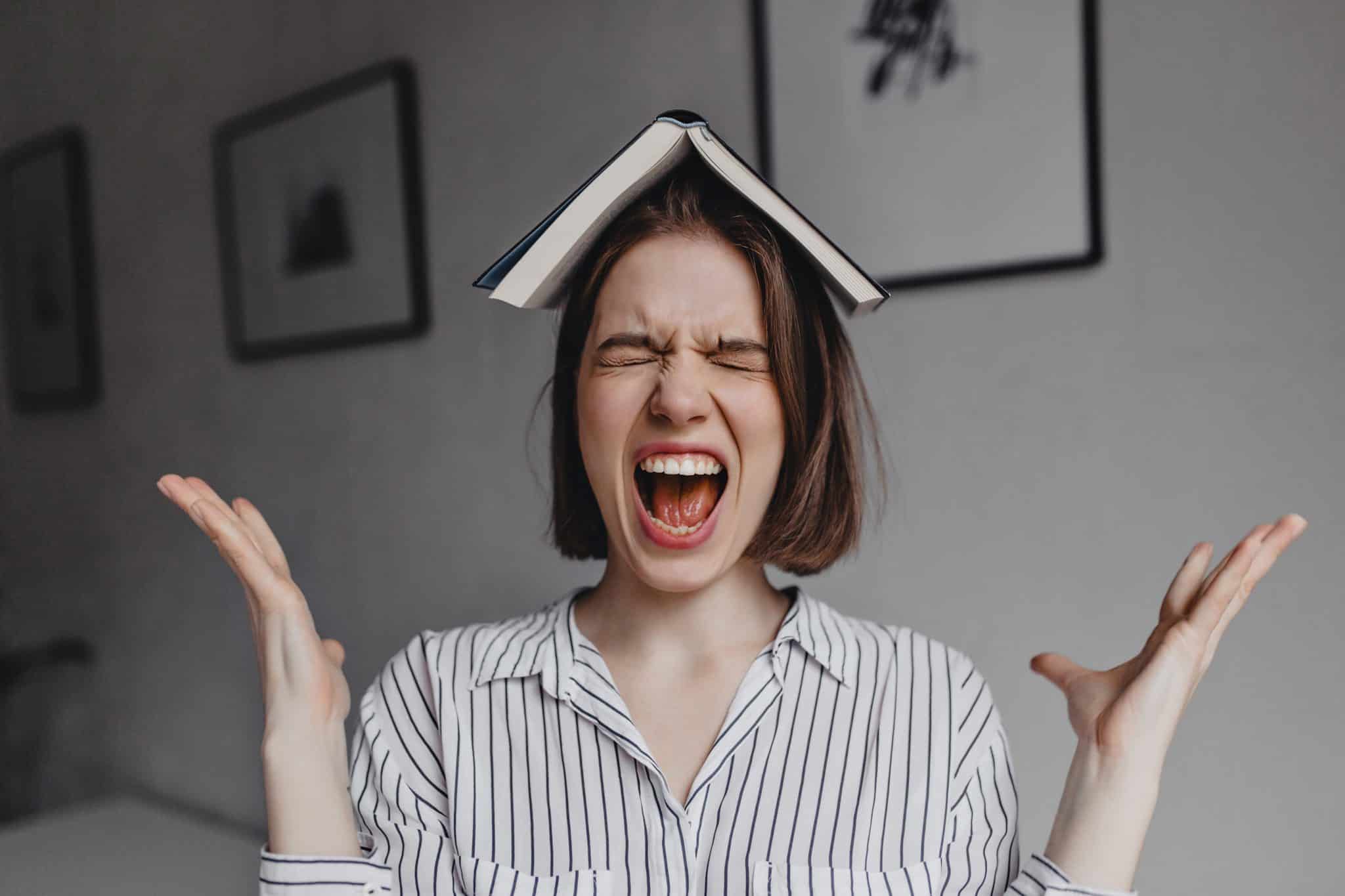 The Surprising Benefits of Reading Out Loud to Yourself - SharksMind