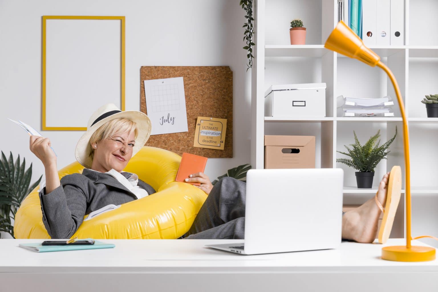 How to Tidy Your Mind Like You Tidy Your Desk - SharksMind
